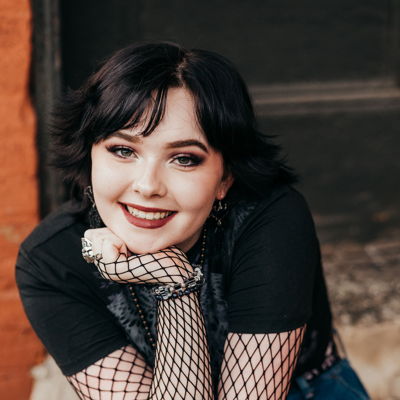 McKenzie Tarrow - Performer, Actor, Dancer, Singer | StageAgent