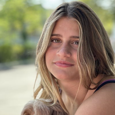 Michelle Caplan - Performer, Actor | StageAgent