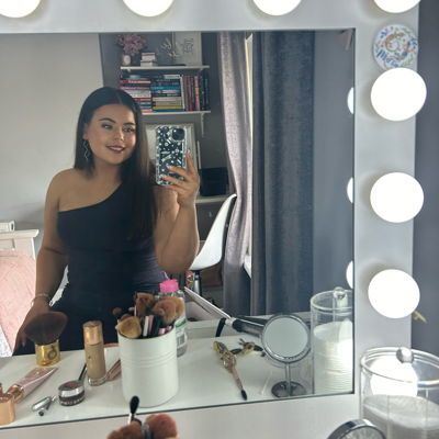 Moira Delaney - Actor, Singer | StageAgent