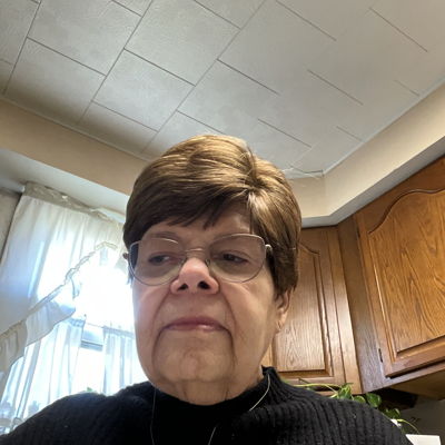 Nancy Sauer - Fan | StageAgent