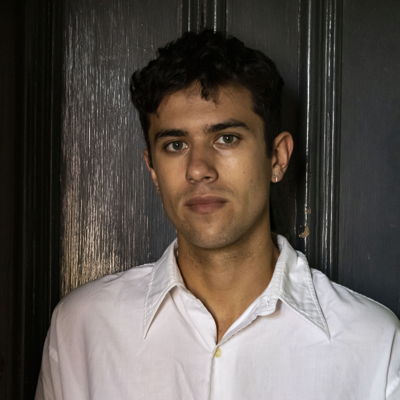 Nikolai Puharich - Performer, Actor, Voice-over, Singer, Comedian ...