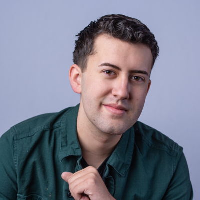 Oliver Volk - Performer, Actor, Dancer, Voice-over, Singer, Comedian ...