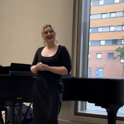 Phoebe Curcher - Actor, Singer | StageAgent