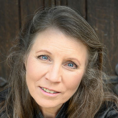 Pip.Boulter@outlook.com - Performer, Actor, Dancer, Voice-over, Singer ...