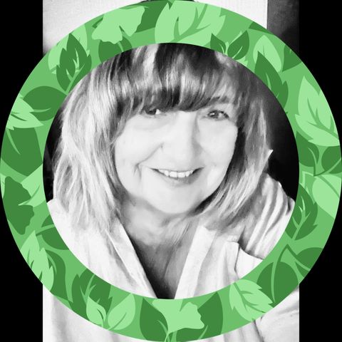 Renae C. Newport | StageAgent