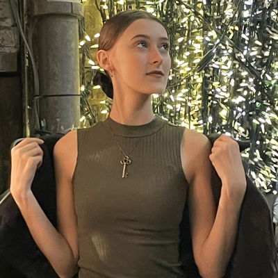 Riley Shroyer - Performer, Fan, Actor, Dancer, Singer, Model | StageAgent