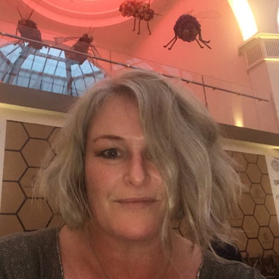 Sam Chambers - Performer, Teacher, Singer, Vocal Coach | StageAgent