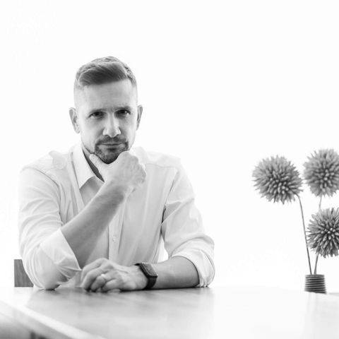 Samo Ravnikar - Performer, Actor | StageAgent