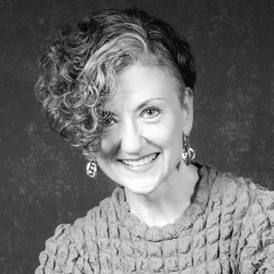 Sandi Sullivan - Performer, Fan, Actor, Voice-over, Singer | StageAgent