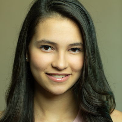 Sasha von Sydow - Performer, Actor, Dancer, Singer, Model | StageAgent