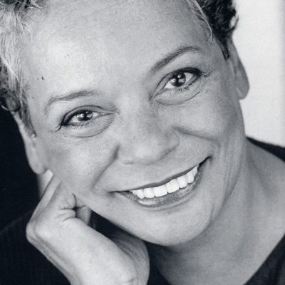 Sheila Stewart Glover - Performer, Actor, Voice-over, Model | StageAgent