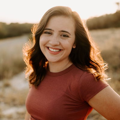 Sophie DeYoung - Performer, Actor, Dancer, Singer | StageAgent