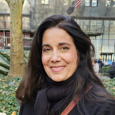 Thea Ellenberg - Performer, Actor, Singer | StageAgent