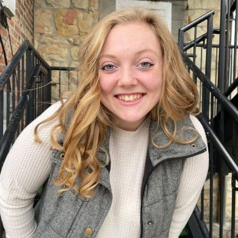 Tiah Rudolph - Fan | StageAgent