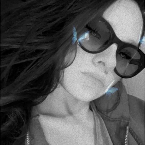 Whitney Chuckluck | StageAgent