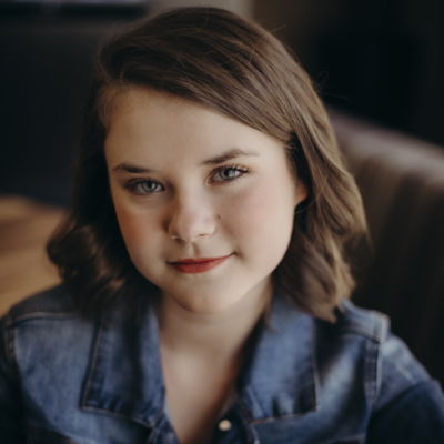 Zoë Parrish - Performer, Fan, Actor, Dancer, Singer | StageAgent